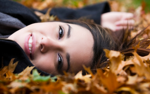 The Best Fall Photoshoot Ideas to Try This Year