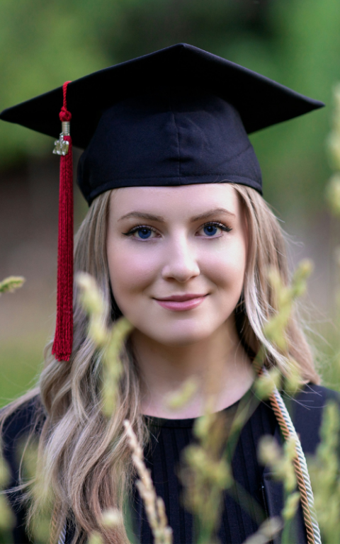 Capturing Milestones: 10 Inspiring Graduation Poses